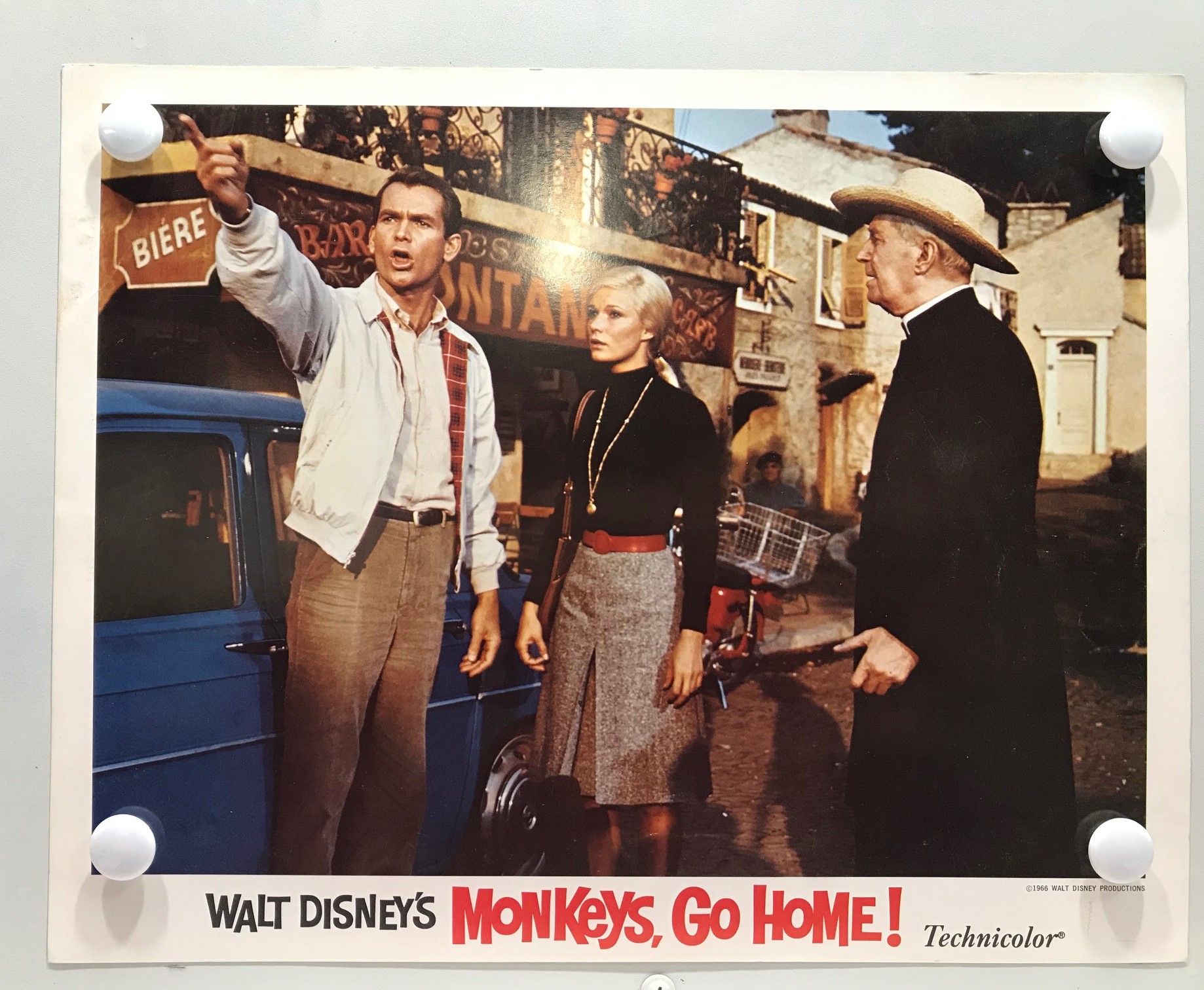 ORIGINAL LOBBY CARDS - MONKEYS, GO HOME! - 1967 - Walt Disney - set of ...
