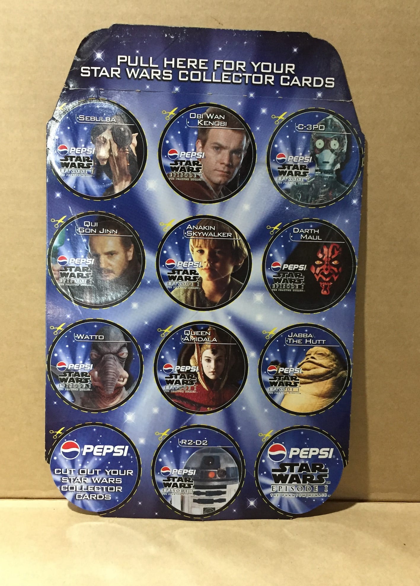STAR WARS - EPISODE 1 - COLLECTORS CARDS - Sheet of 12 Round Cut Out ...
