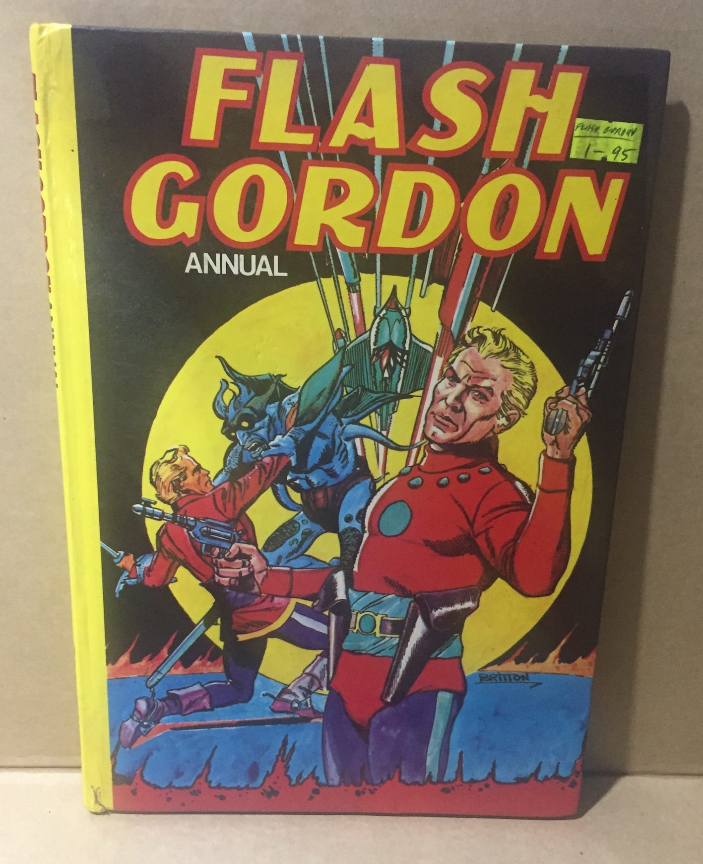 HARD COVER BOOK - FLASH GORDON ANNUAL - X Marks The Shop