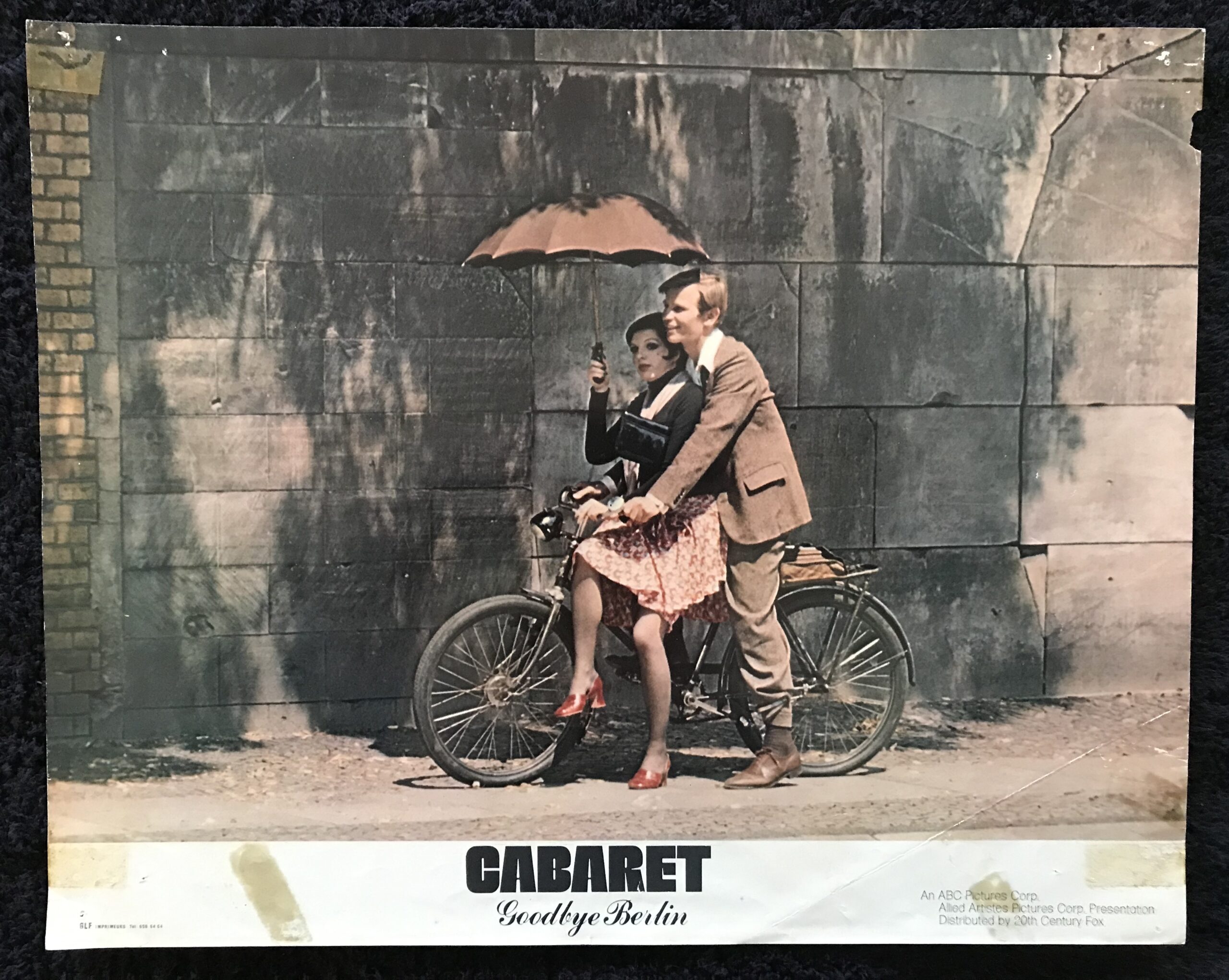 ORIGINAL MOVIE STILLS - CABARET - 1972 - group of 7 - Liza Minnelli ...
