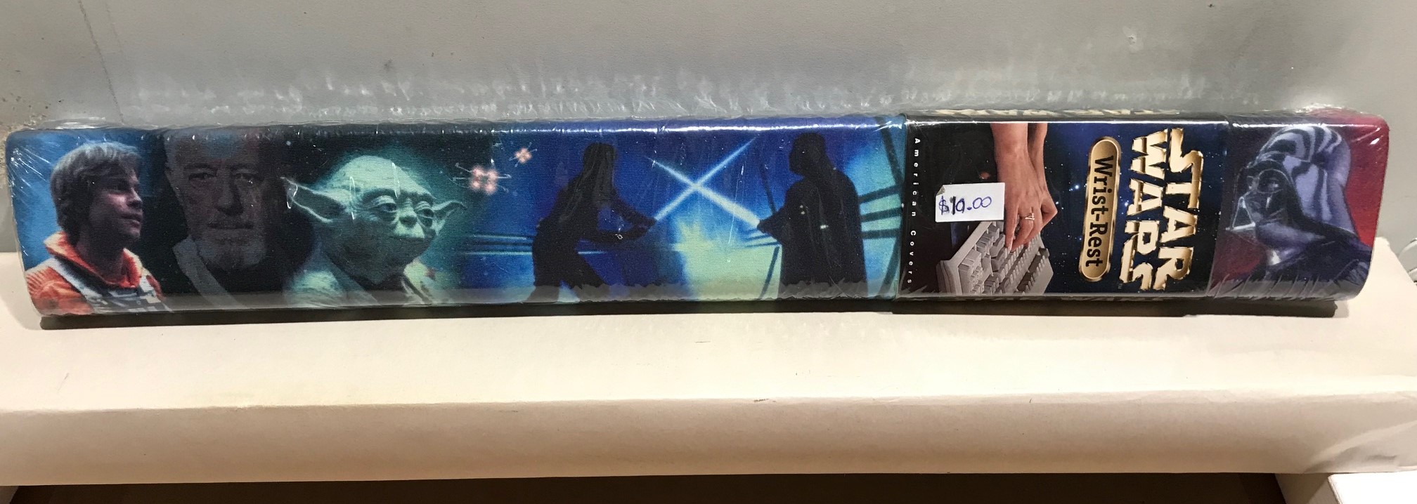 STAR WARS - COMPUTER KEYBOARD WRIST-REST - Straight - SOLD 21/01/2025 ...