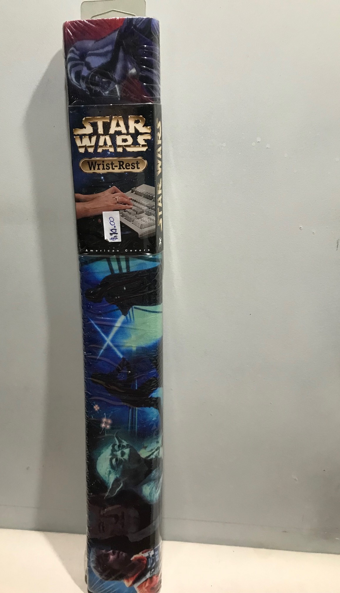 STAR WARS - COMPUTER KEYBOARD WRIST-REST - Straight - SOLD 21/01/2025 ...