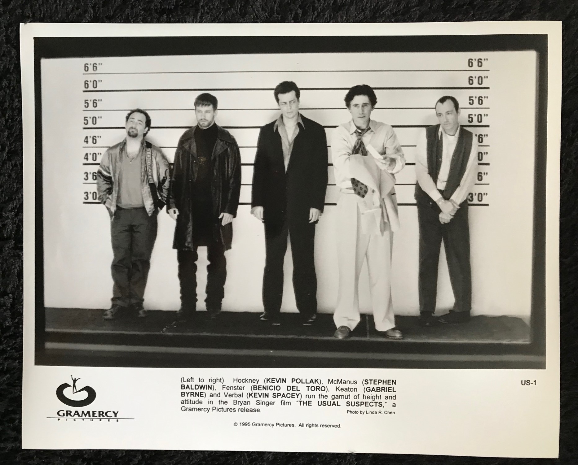 PUBLICITY PHOTOGRAPH - from THE USUAL SUSPECTS (b) (1995) - Suspects ...